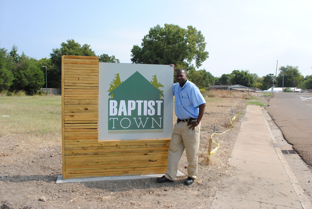 neighborhood entry sign proud resident | architecture | equality